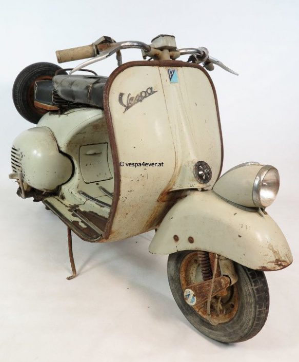 Vespa Roller in Grau | Fotos mit Lackinfos & Farbcodes